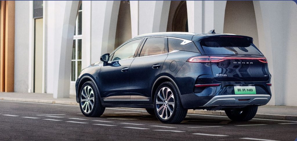 Denza N8 เอสยูวีไฮบริดเสียบปลั๊ก วิ่งใช้งานได้ไกลถึง 1,030 กิโลเมตร กับค่าตัวเริ่มต้น 1.54 ล้าน ...